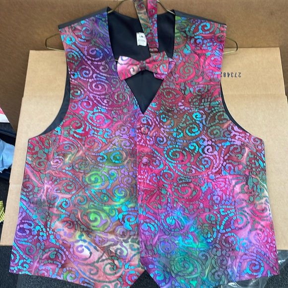 Suits & Blazers | Hawaiian Batik Vest And Bow Tie New | Poshmark